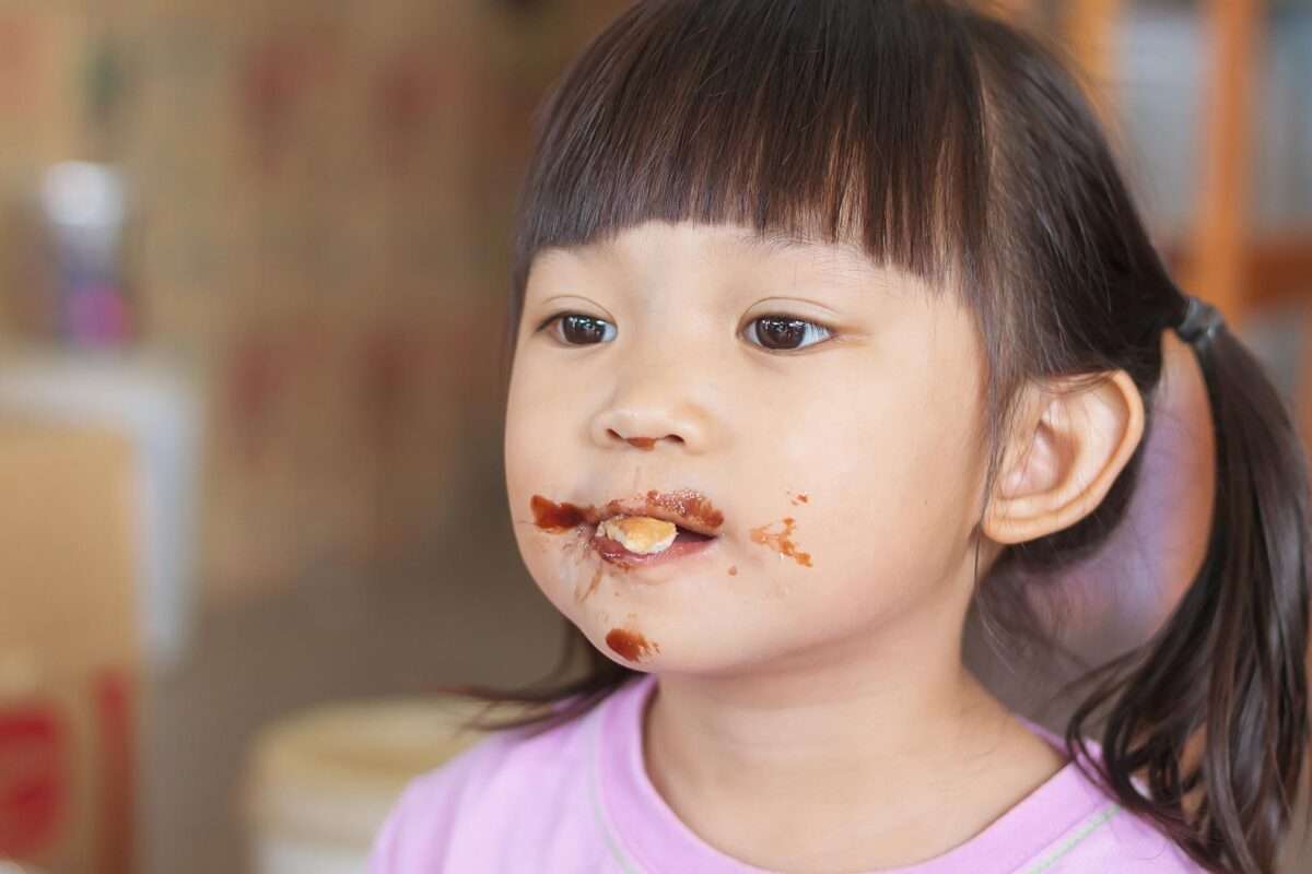 Feeding Therapy: Helping Children Develop Healthy Eating Skills ...